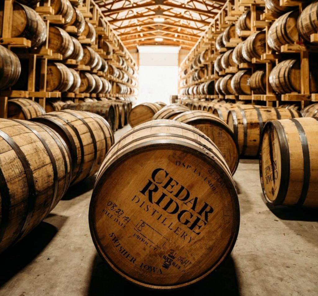 Cedar Ridge Iowa Straight Wheat - Lost Lantern Whiskey